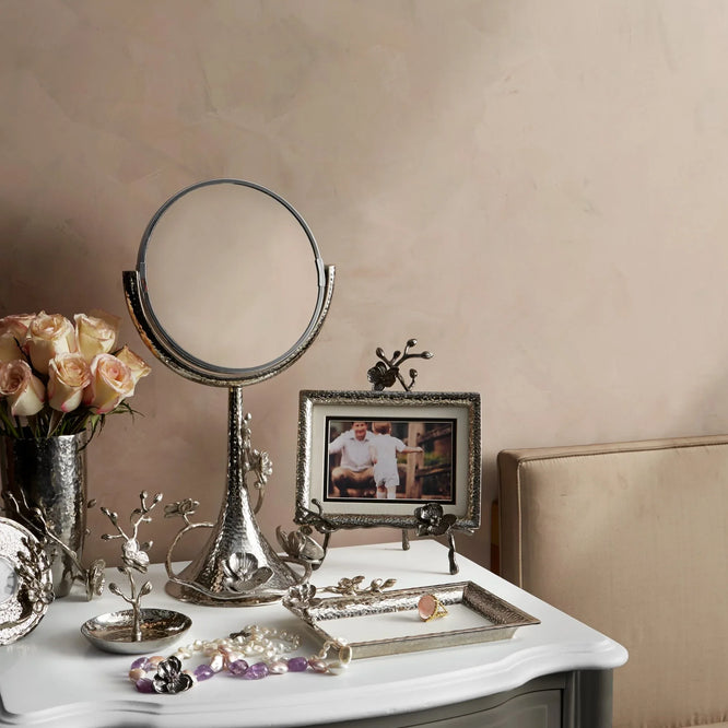 Mirrors – Michael Aram